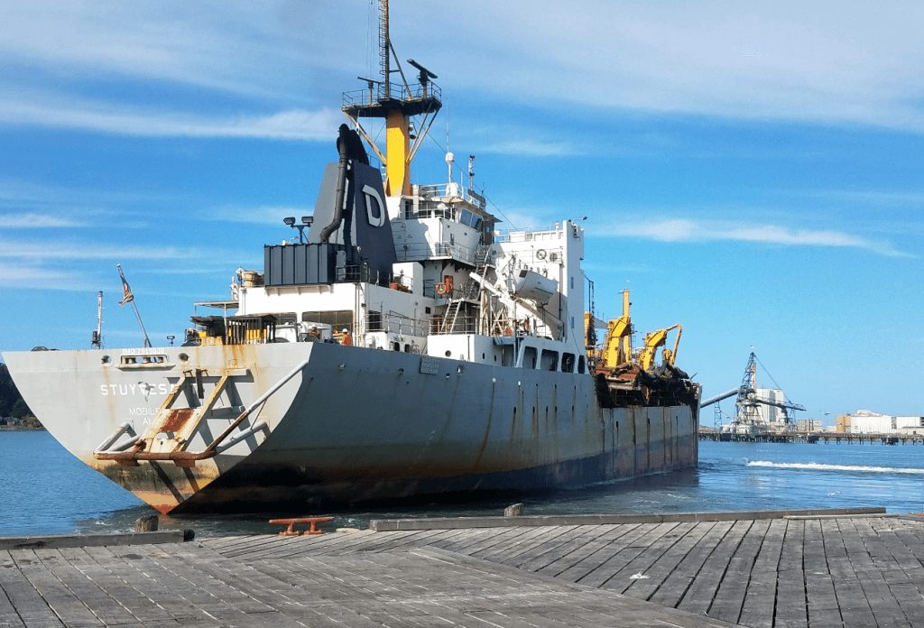 West Coast Hopper Project Sets New Industry Standards - The Dutra Group